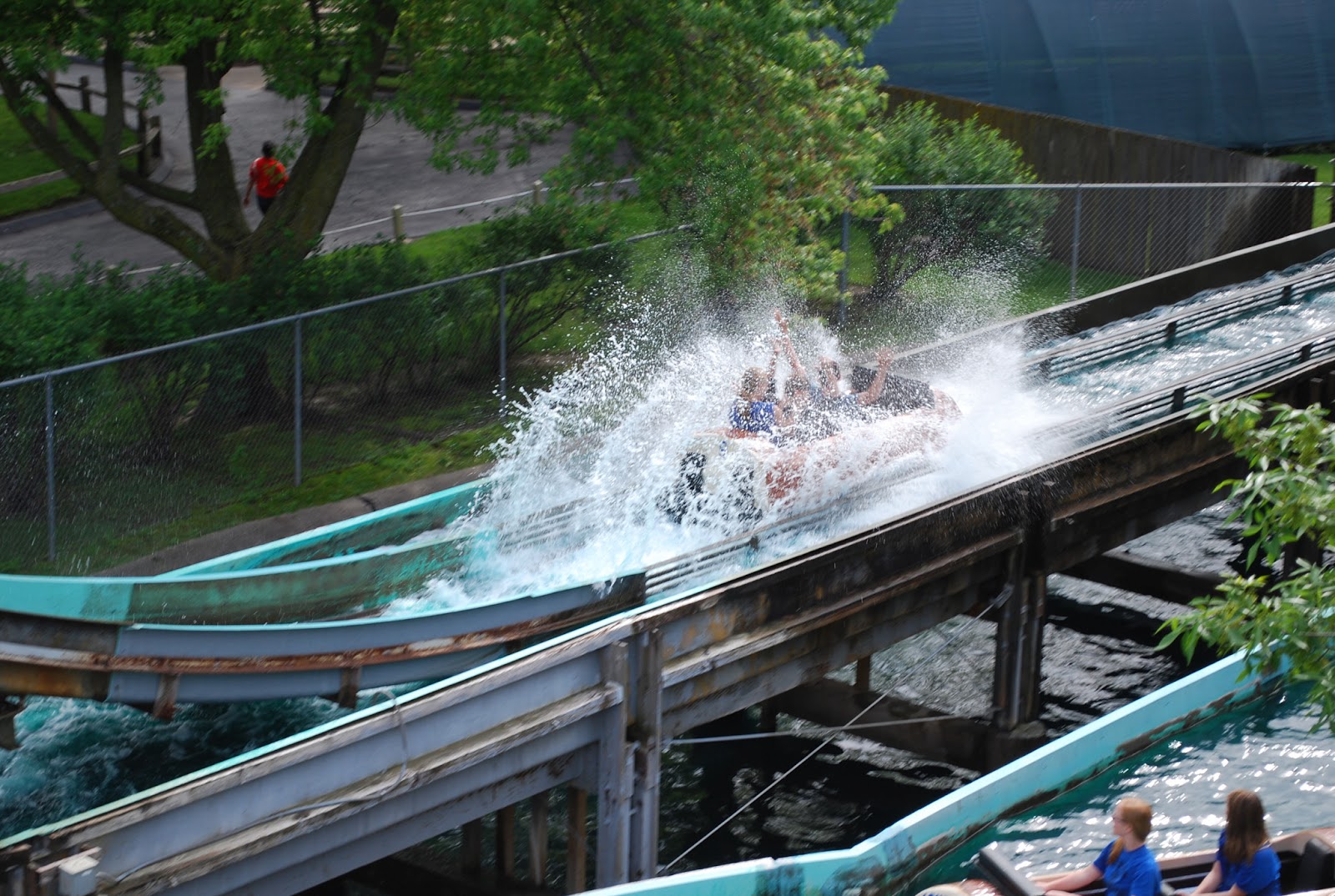 Observations From On The Road: An Amusement park job and modern America