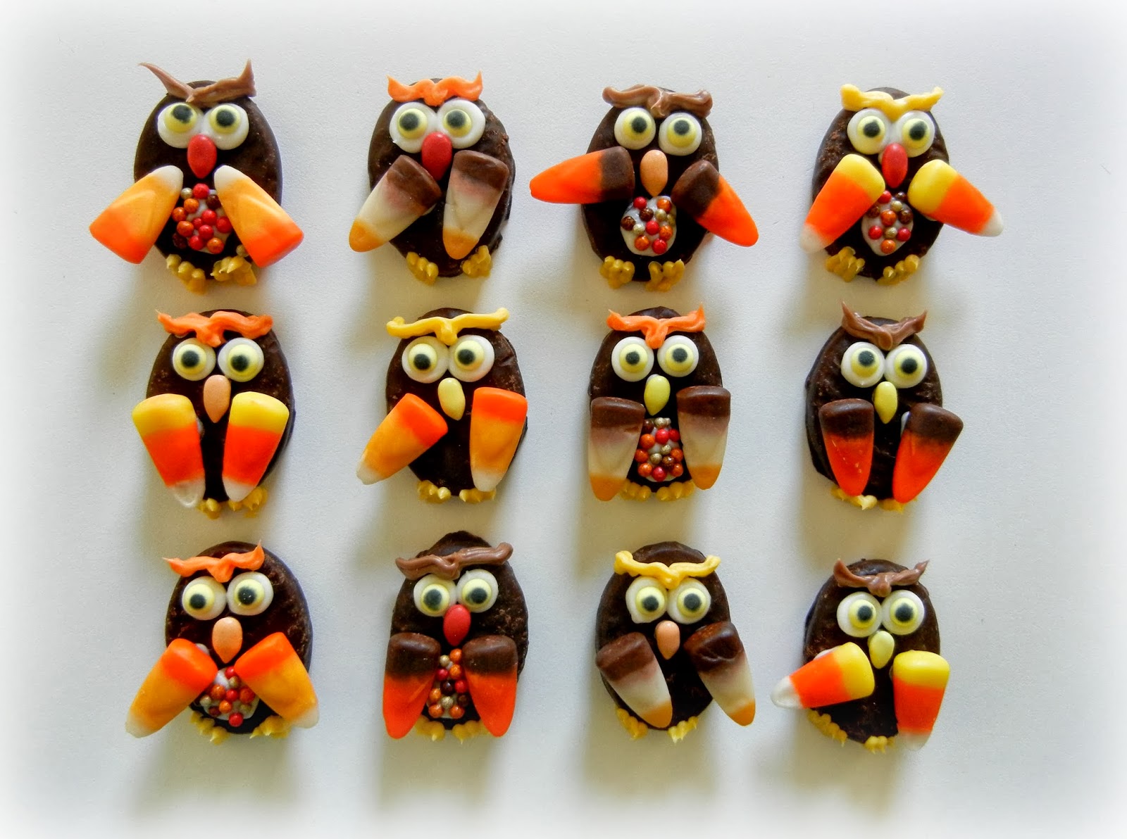 Sugar Swings! Serve Some: Simple Candy Owls
