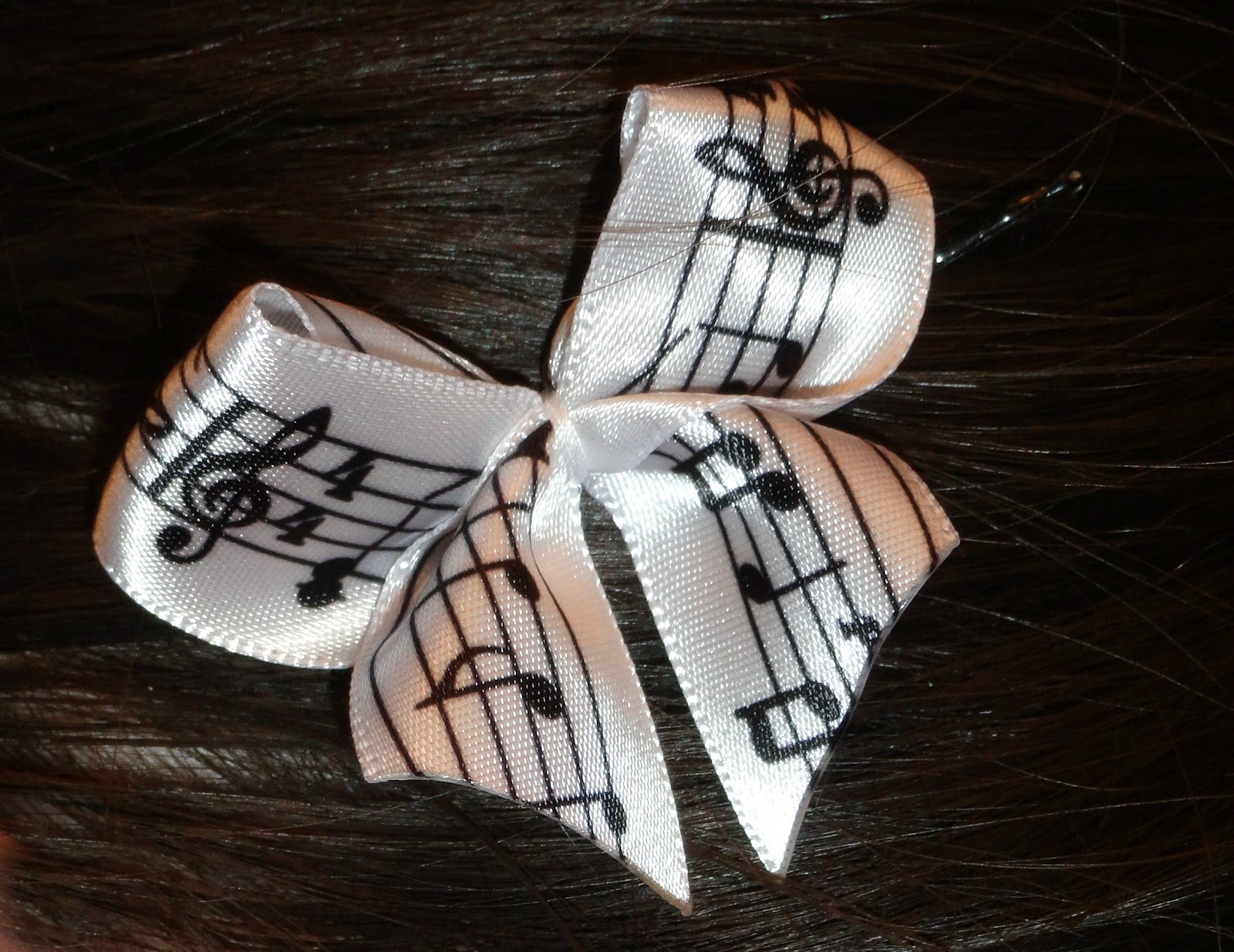 Thoughts From A Musician...: My Musical Hair Bow