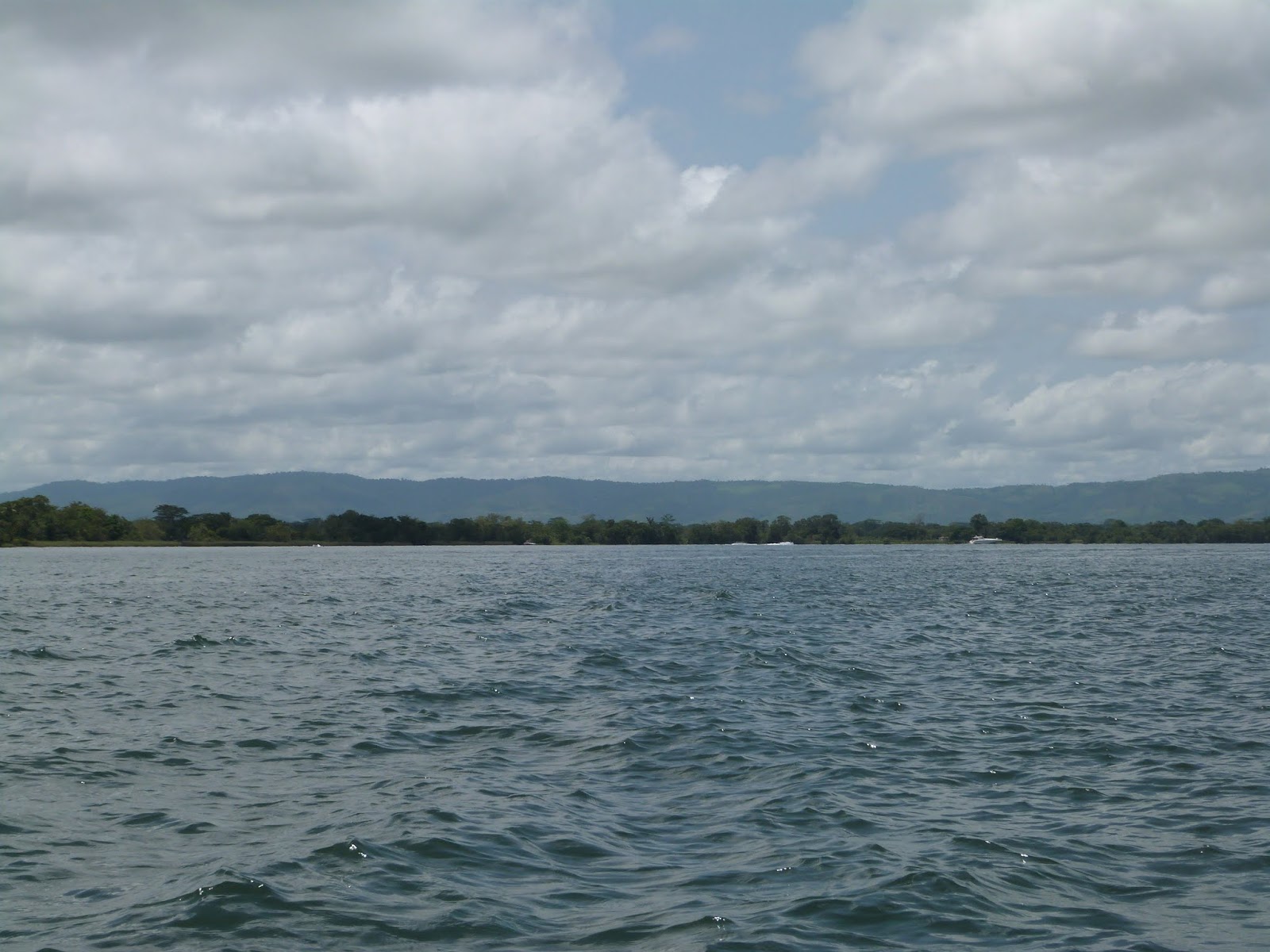 El Lago Izabal. Guatemala XI