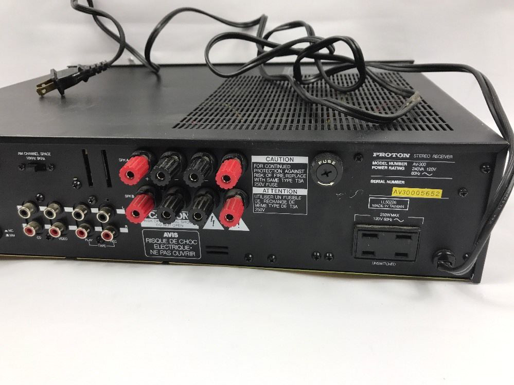 The Robb Collections: PROTON Audio, NAD and Dynaco are Cousins ...