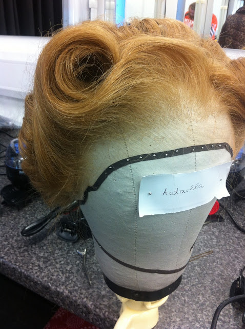 Wig Wonderland: Styling A Lace Wig; 1940's Victory Rolls