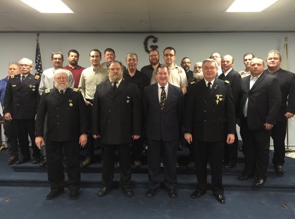 The Midnight Freemasons: Experiencing a Table Rite