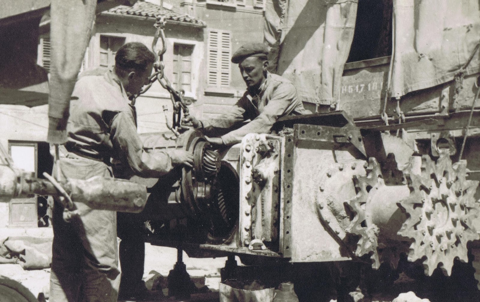 Philip Hamlyn Williams - Historian: RAOC in Italy 1944