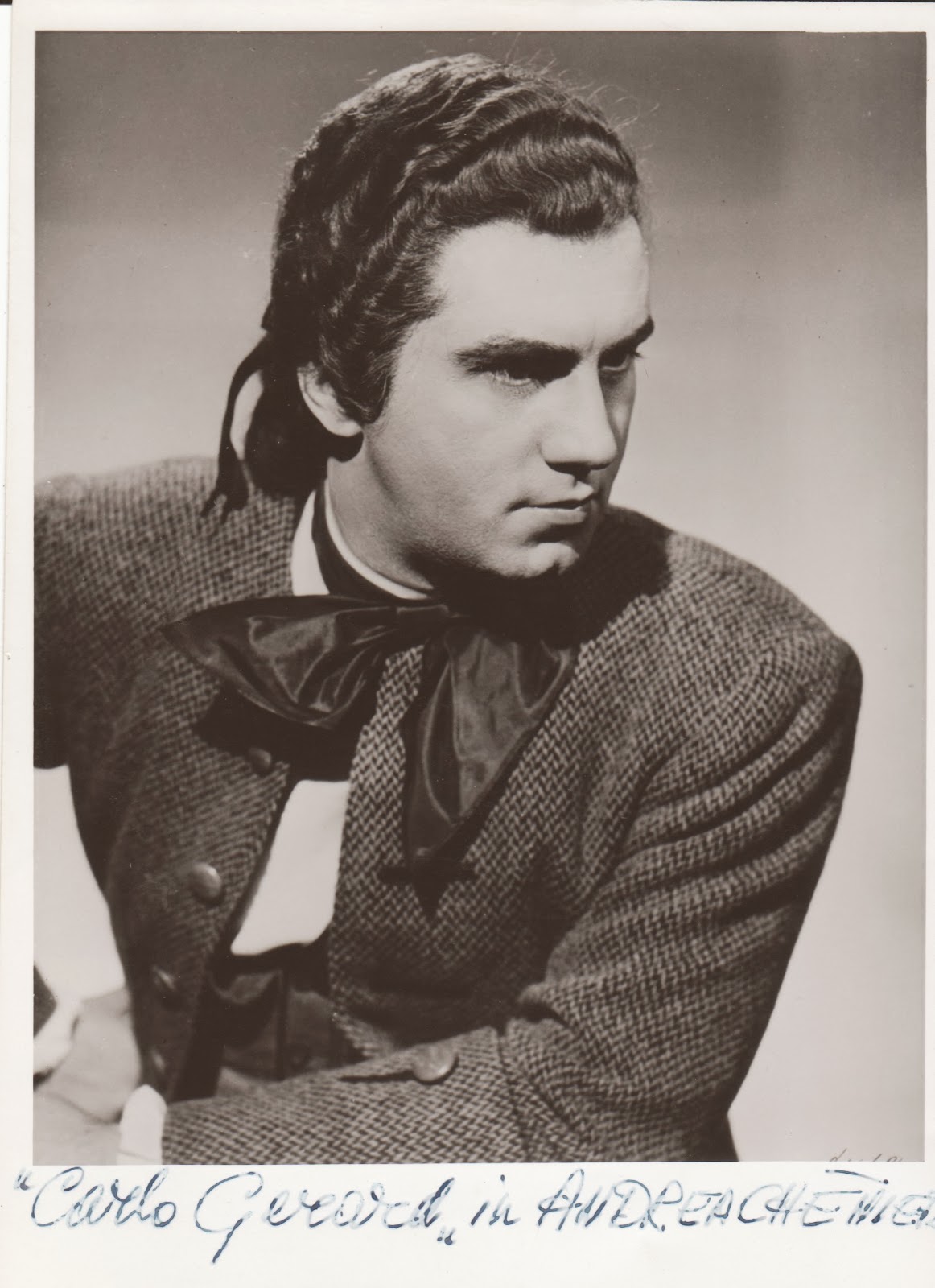 Gr@ttapassere! Il Blog: Ettore... all'Opera!