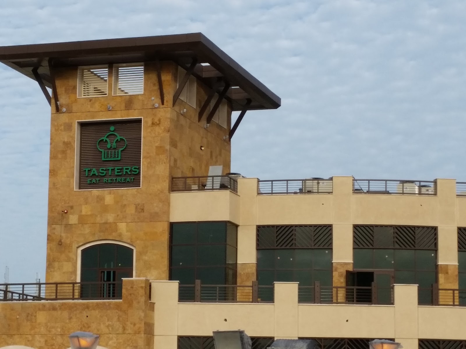 Life in Kuwait Blog: More restaurant complexes coming Soon- The ...