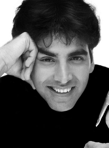 Akshay Kumar Fans Club: Akshay Kumar Early life