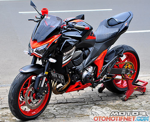 Foto Modifikasi Kawasaki Z800 Minimalis Tapi Bengis