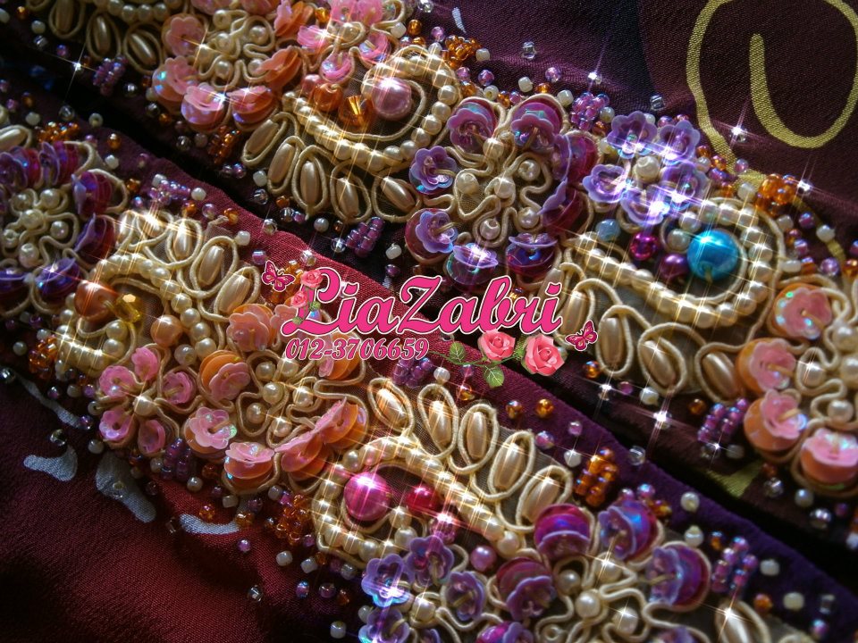 Sulaman Manik LiaZabri Golden Touch: Sulaman Lace Crumble