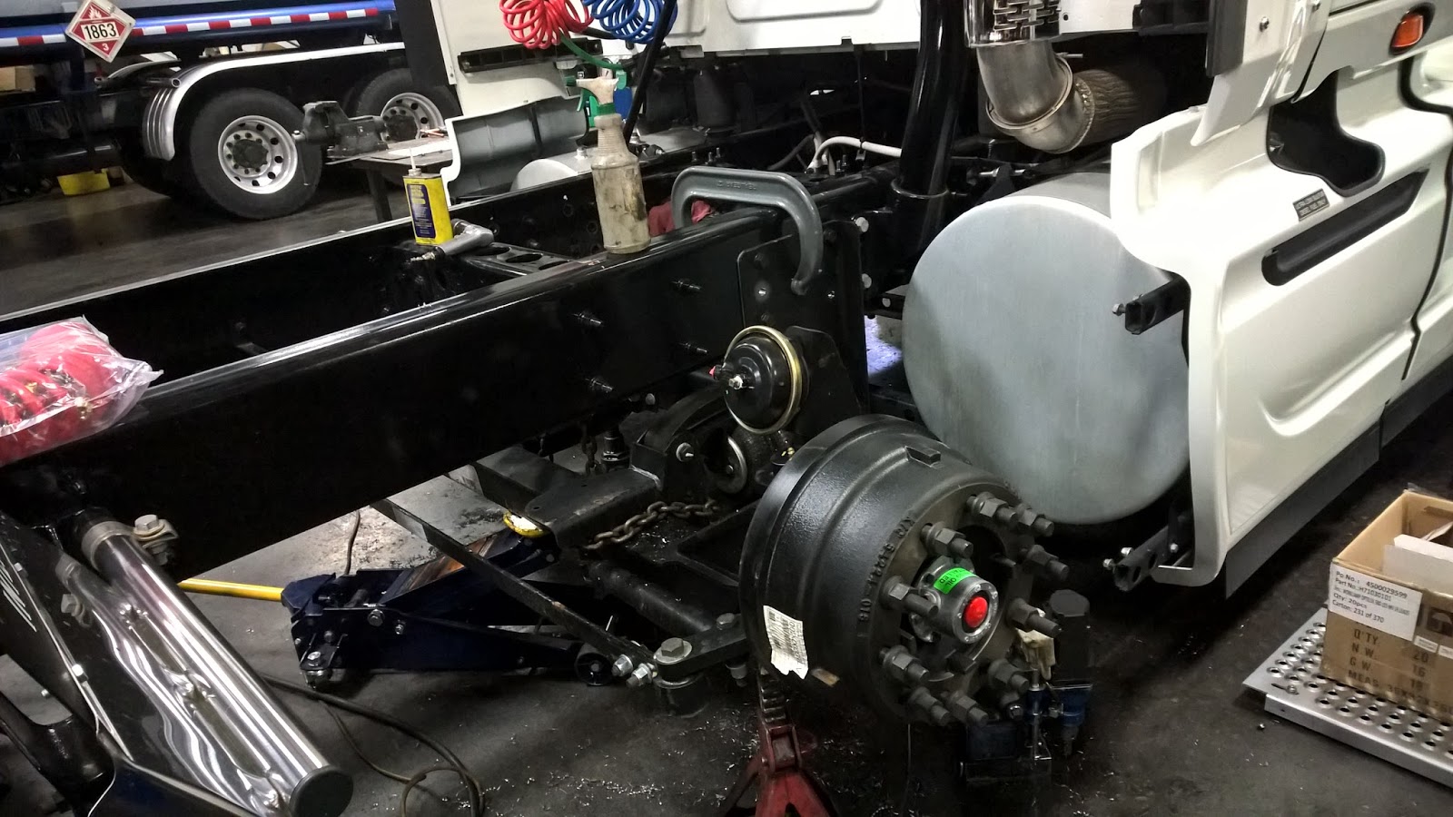 Swanson Diesel & Fabrication: Drop axle install part 2