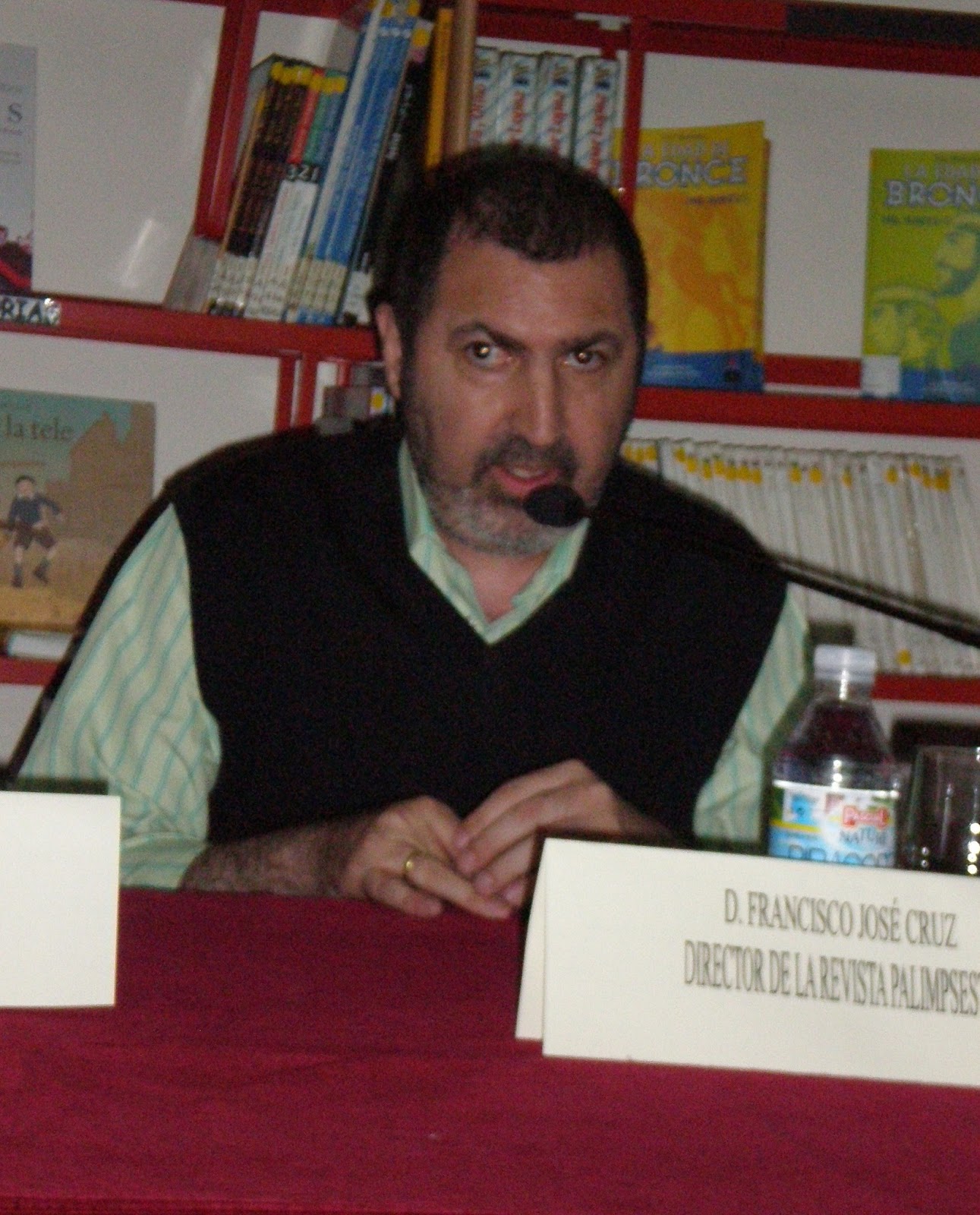 FRANCISCO JOSÉ CRUZ Archivo literario: CON HUMBERTO AK'ABAL EN CARMONA