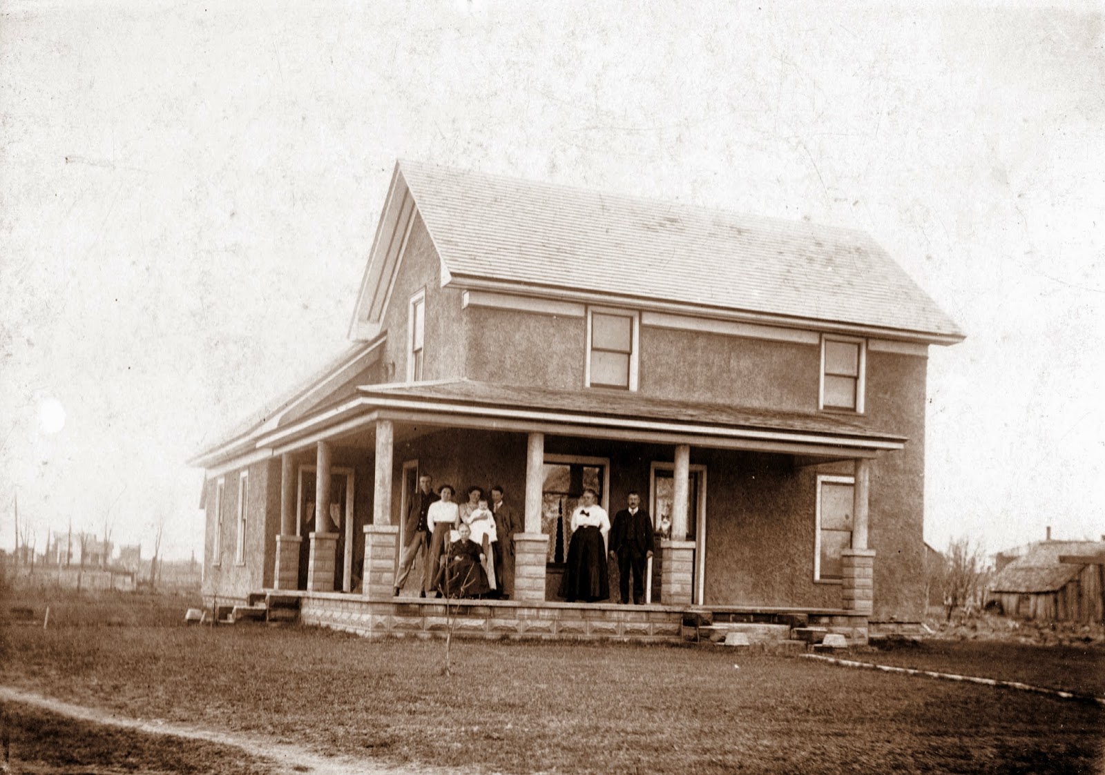 Old Union City Postcards and Pictures...: Maynard Home - built in 1915 ...