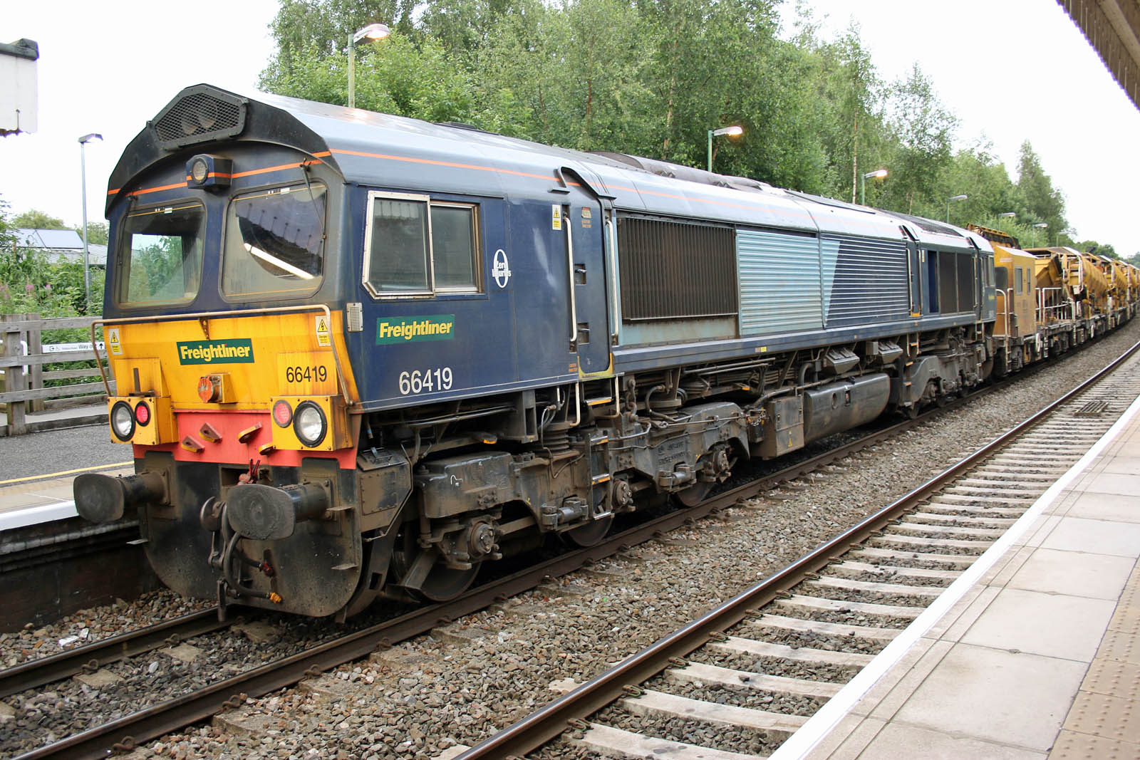 47s and other Classic Power at Southampton: DFHJ - "Freightliner Class ...