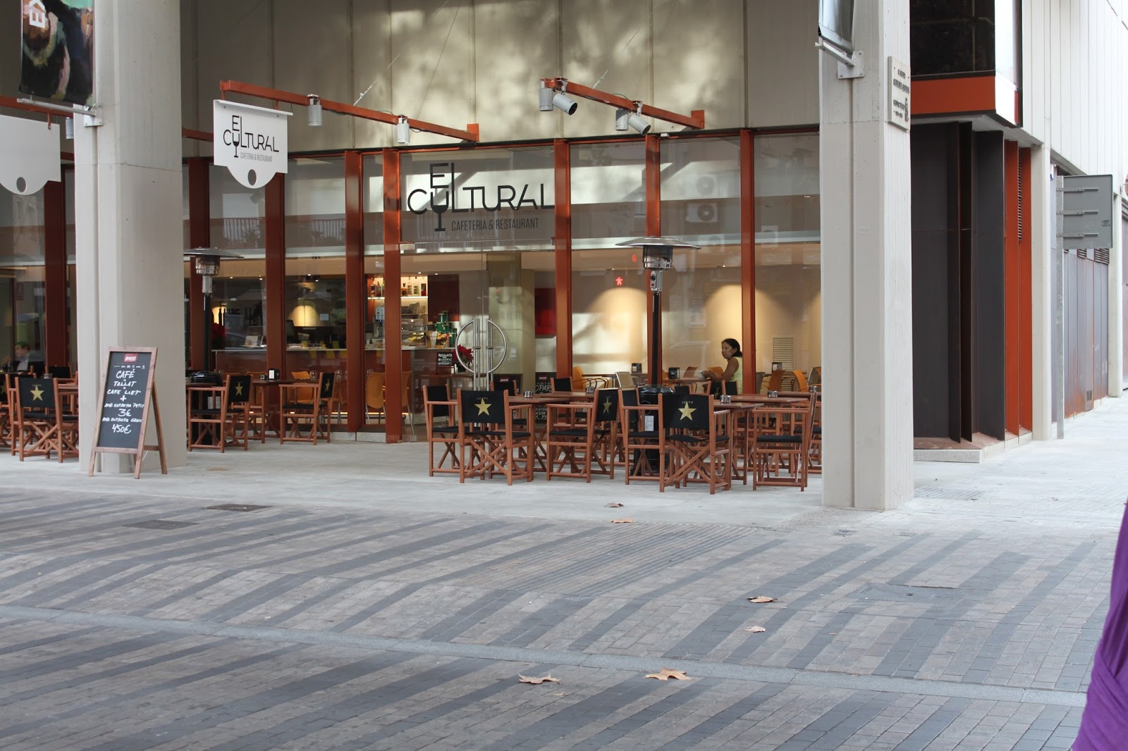 Passejant per Terrassa: EL CULTURAL DE TERRASSA