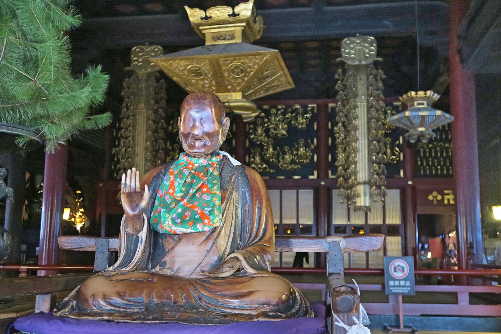 Miss HappyFeet: Zenkoji Temple, Nagano — The "most" unique temple in ...