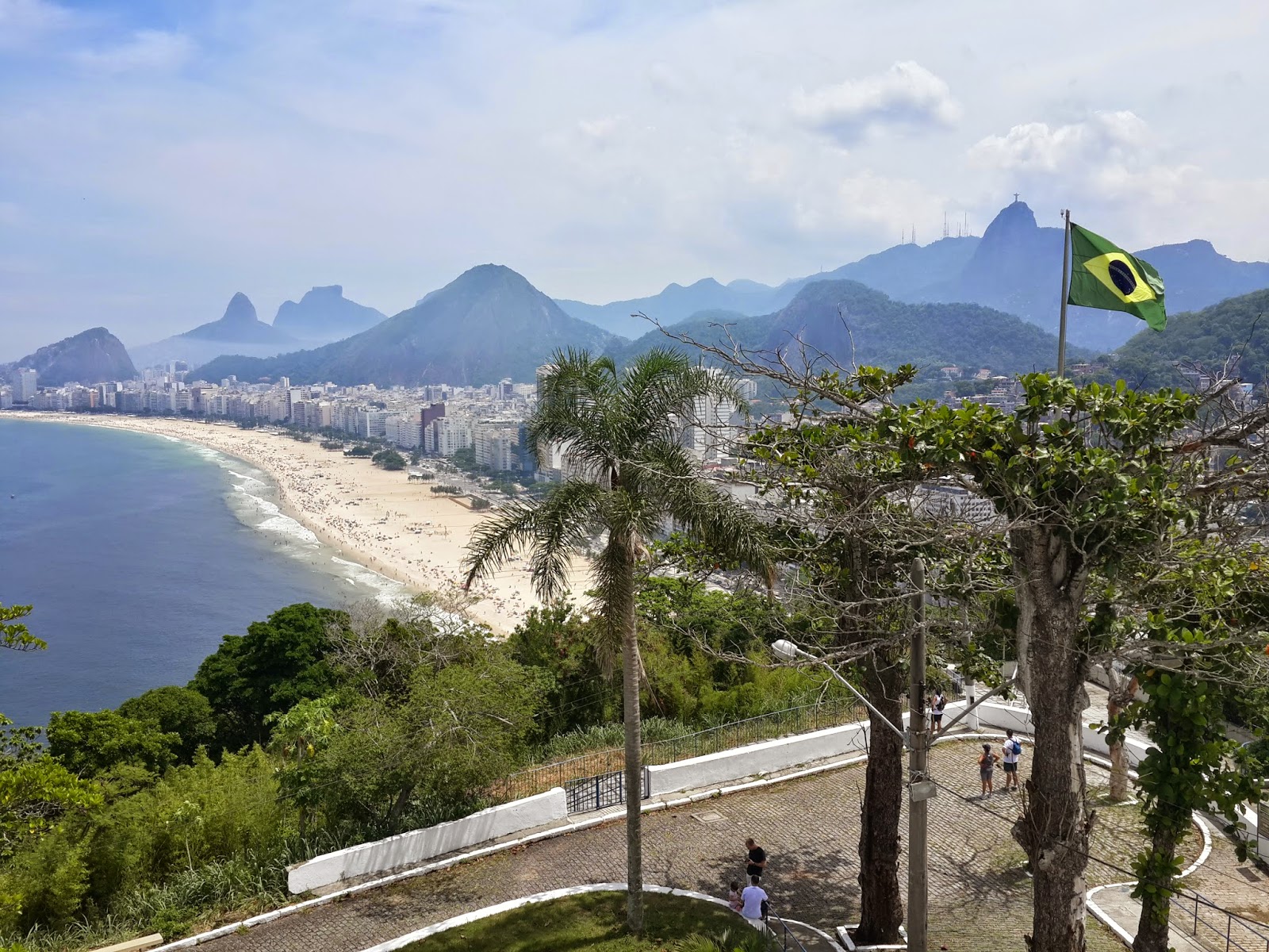 Forte Duque de Caxias: Leme - Rio de Janeiro, uma trilha tranquila e ...