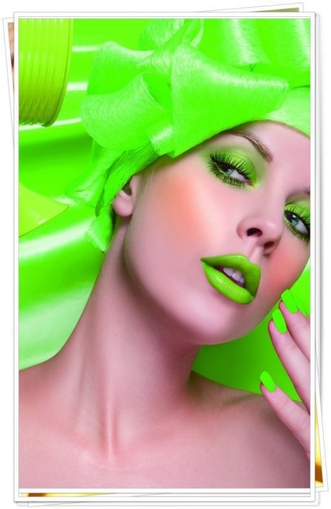 Beautiful colorful pictures and Gifs: Color verde (Green)-Touch of Color.