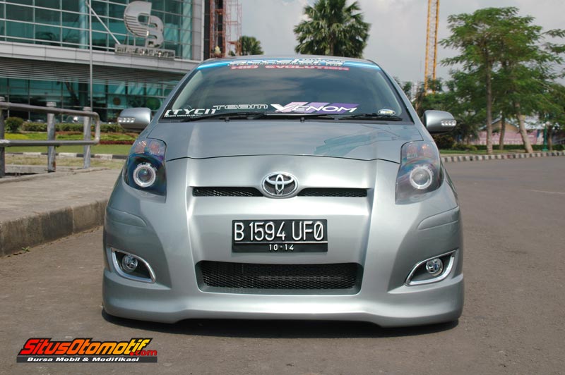 Auto Modified by Ervan Agrawaltha: VIP style Auto Modification "yaris"