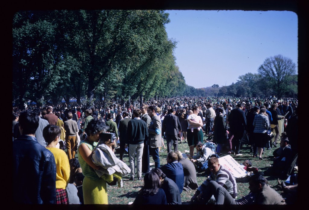 30 Color Photographs of Anti-Vietnam War Protests in the U.S From the ...