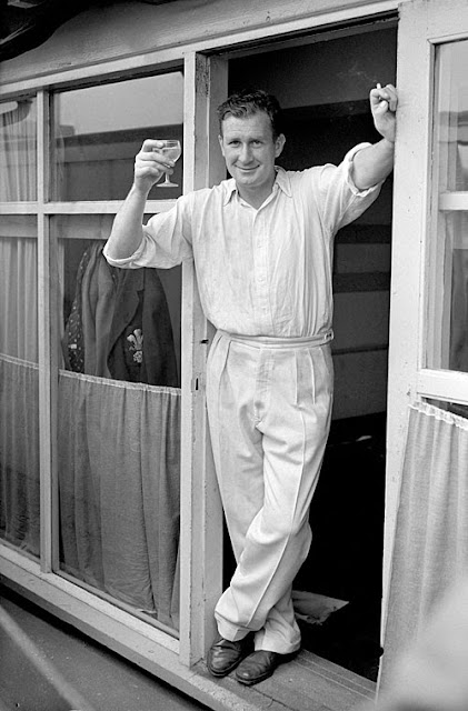 Cricket Gloden Moments: Jim Laker shall always be remembered as the man ...