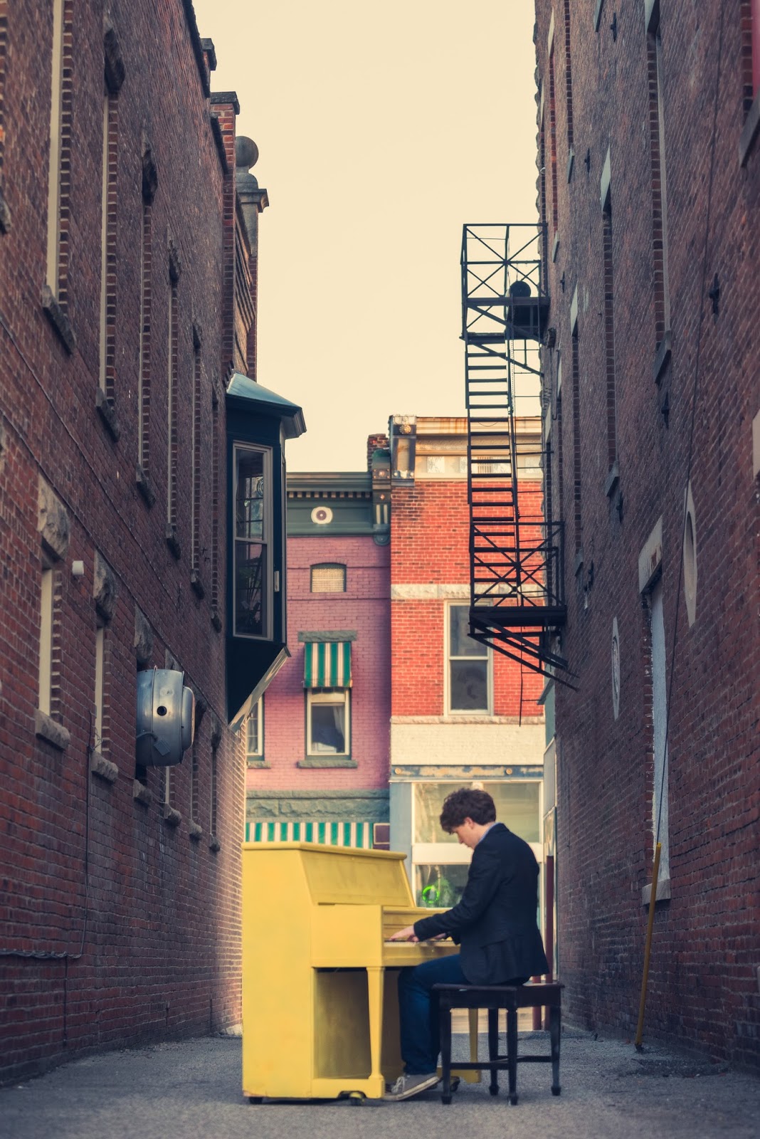 Hunter // Senior Portrait Session Downtown Bedford, Indiana
