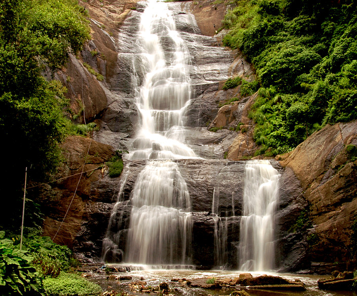 Tamilnadu Tourism: Silver Cascade Falls, Kodaikanal