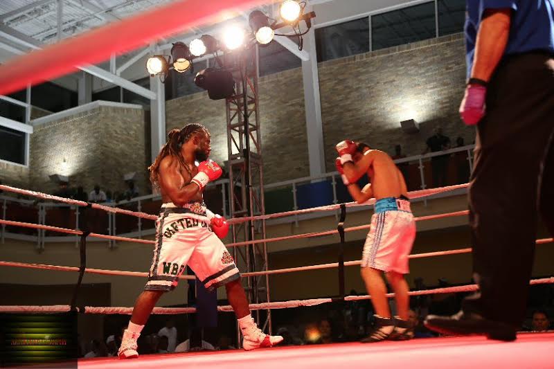 Photos: Gifted Cole knocked out Mexican Yair Agular in round 3 of a 10 ...