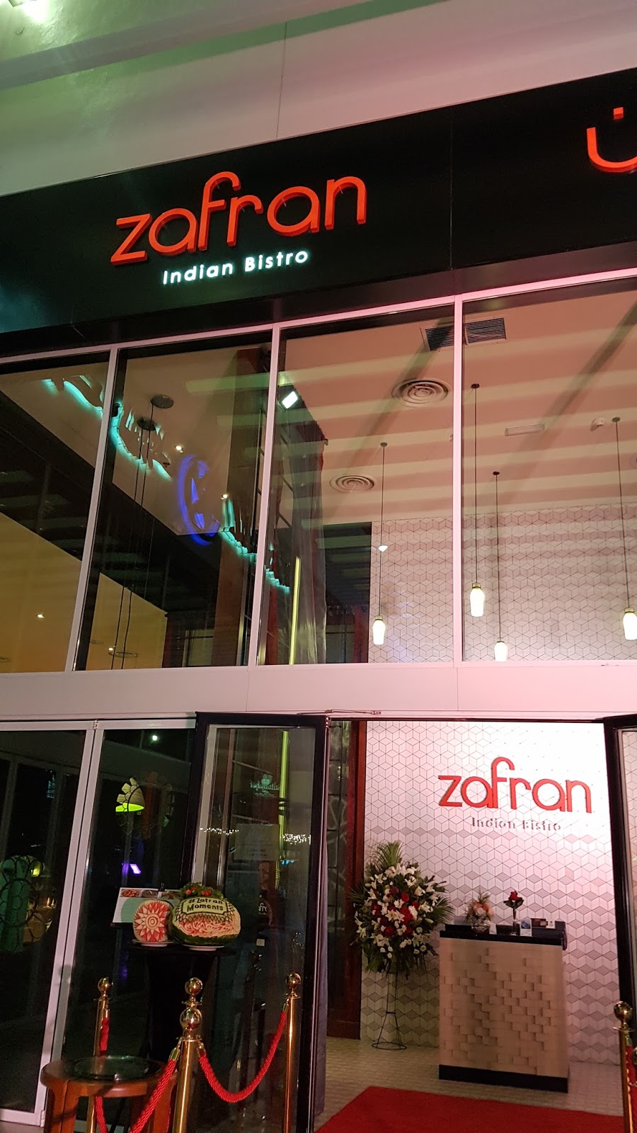 Life in Kuwait Blog: Zafran Indian restaurant in Mahboula Celebrates