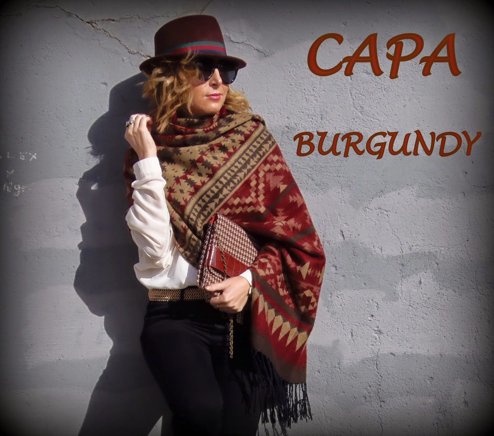 CAPA BURGUNDY - Un vestidor con ideas