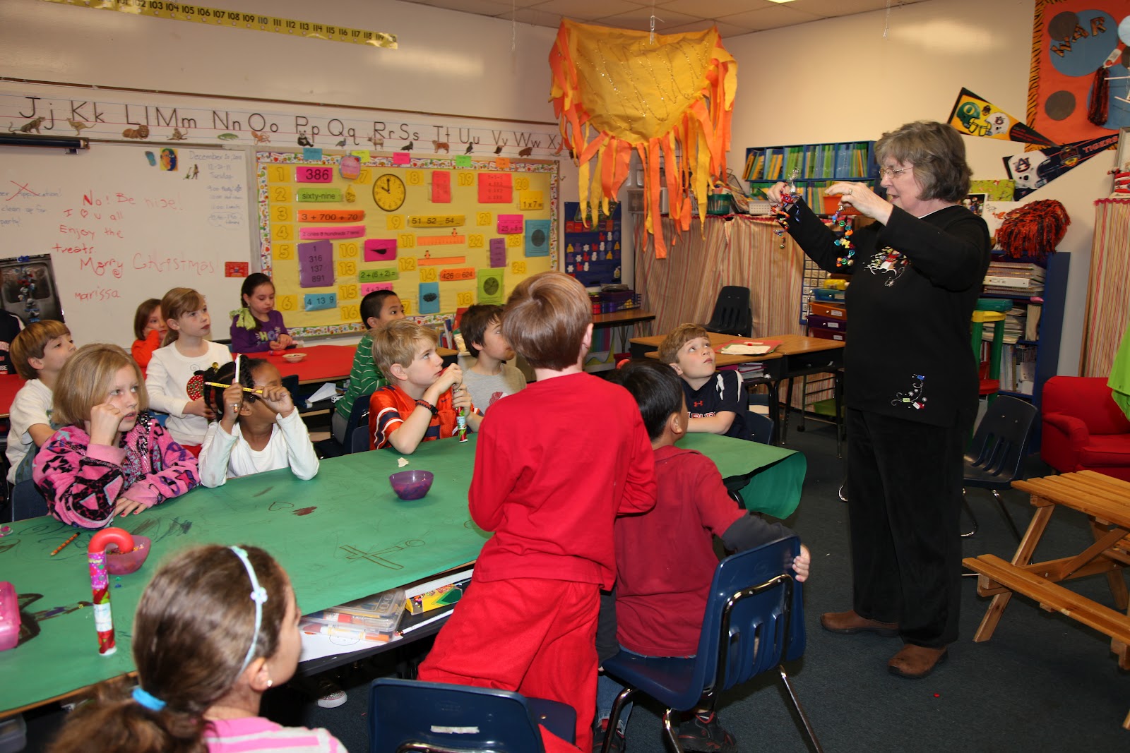 Ms. Newman's 2nd Grade Class: Christmas Party 2011