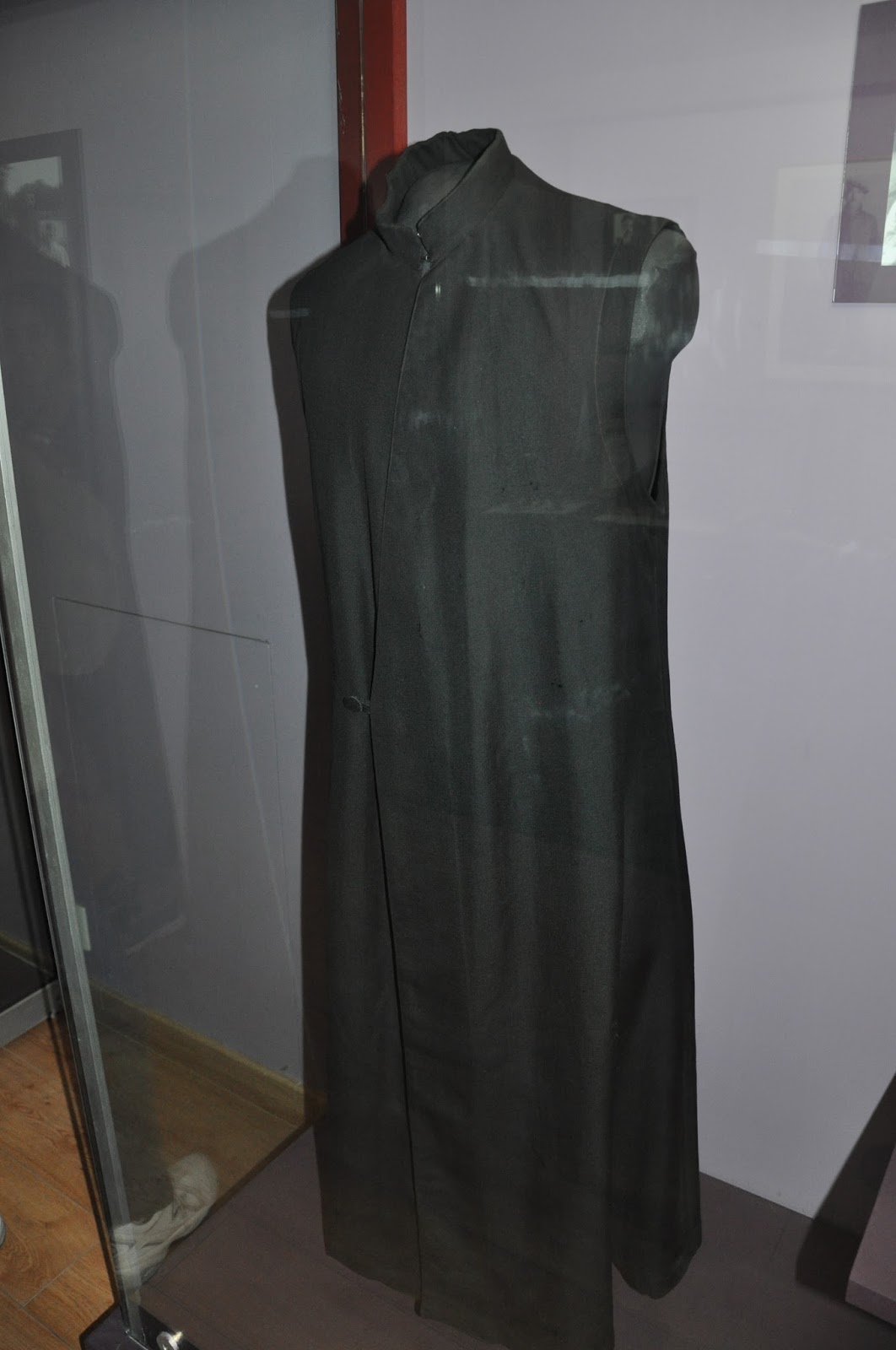 Orbis Catholicus Secundus: Tropical Cassock of Blessed Miguel Pro, S.J.