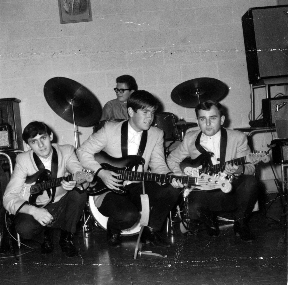 NOTICIAS Y EFEMERIDES MUSICALES Y DEL CINE: MUERE JIM SUNDQUIST, MÍTICO ...