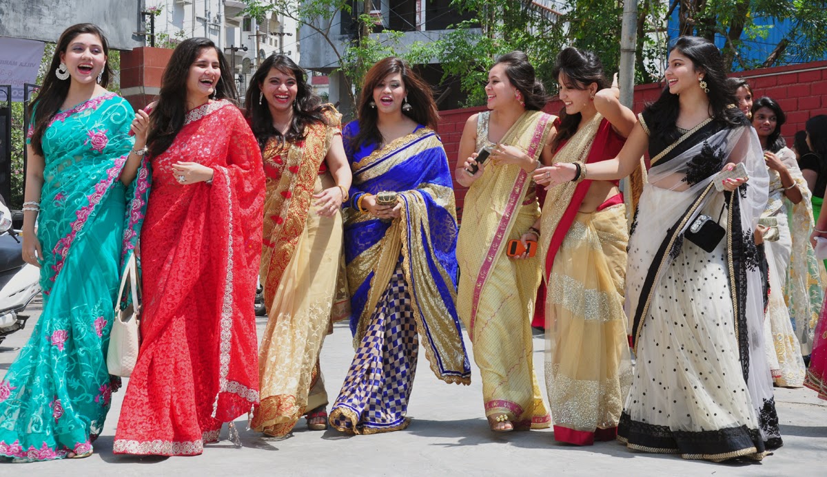 BACK NECK BLOUSE READY MADE AND CUSTOMIZED DESIGNER BLOUSE WITH BLOUSE ...