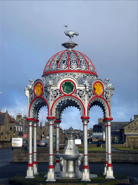 walking the rainbow trail: The Saltoun Fountain