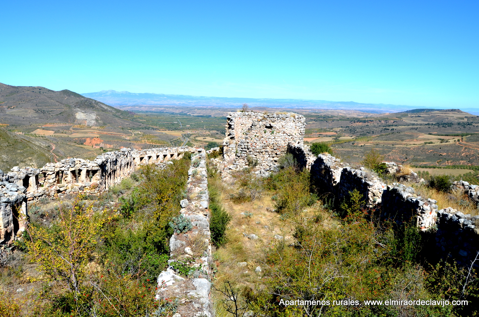 El Mirador de Clavijo turismo rural en La Rioja: Castillo de Jubera ...