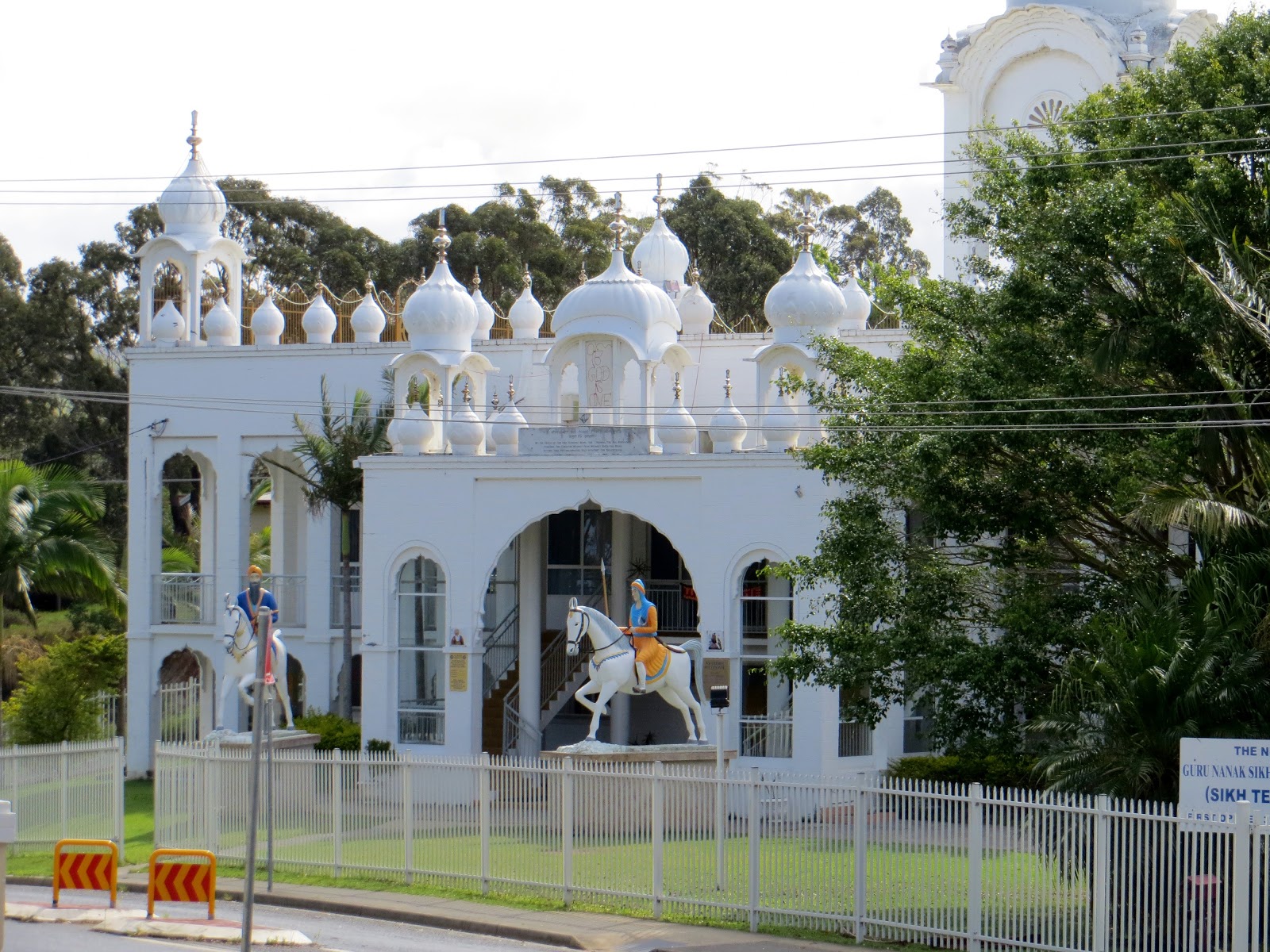 Travel Bug: Woolgoolga, Australia -- Sun., Nov. 18