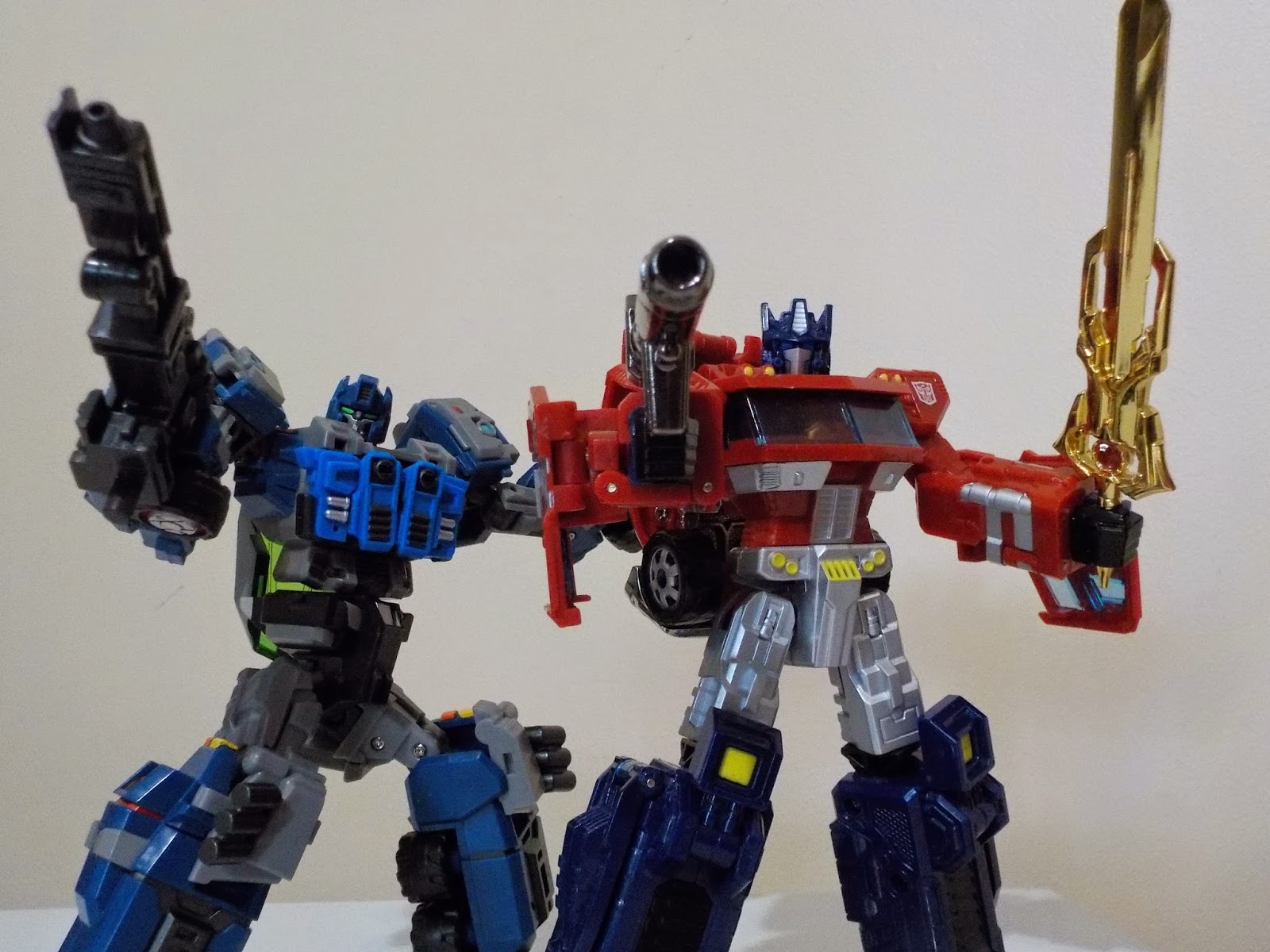 Osh's Space Odyssey: Adventures in Sci-Fi Geekery: Fansproject Warbot ...