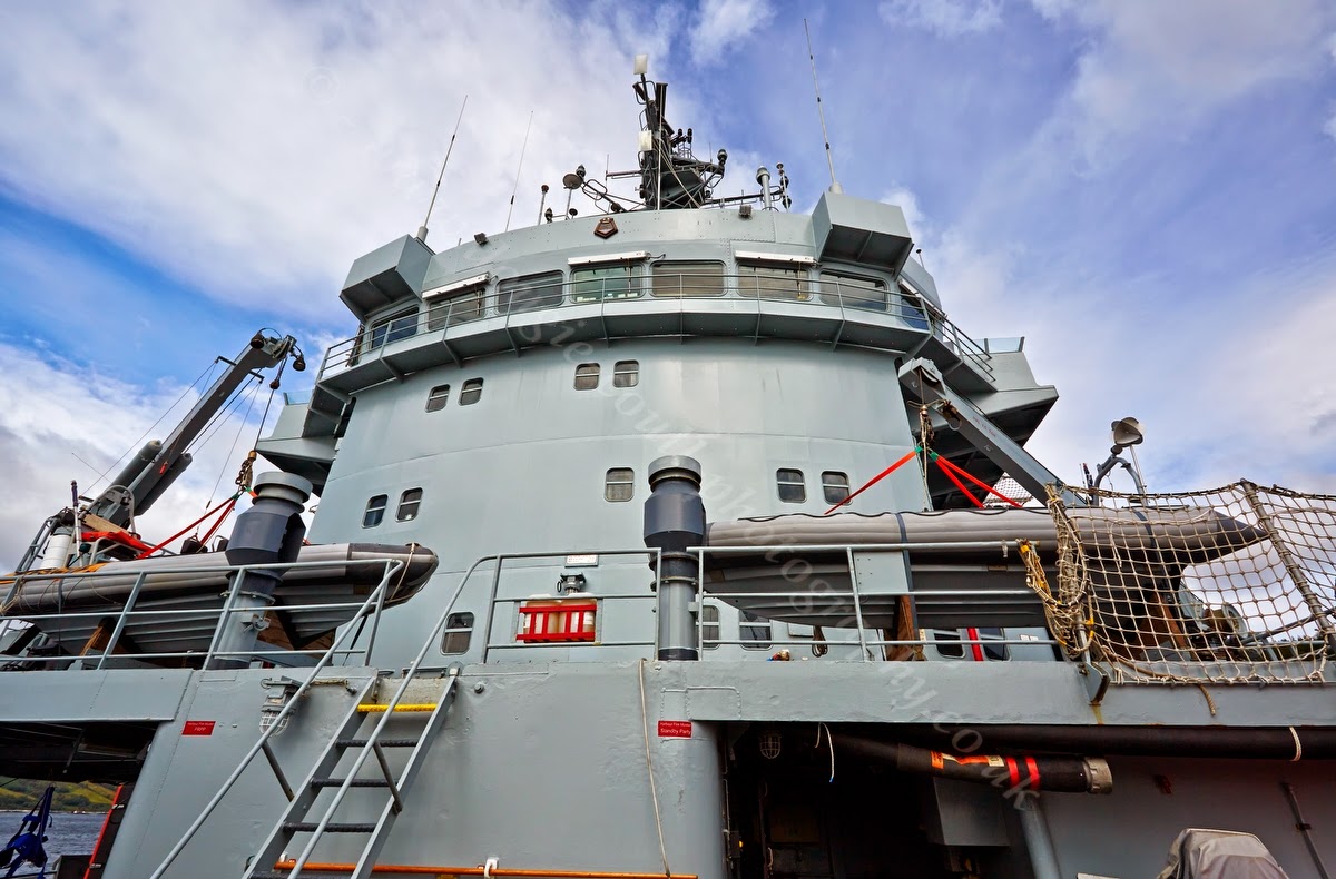 Dougie Coull Photography: RFA Gold Rover at Loch Striven