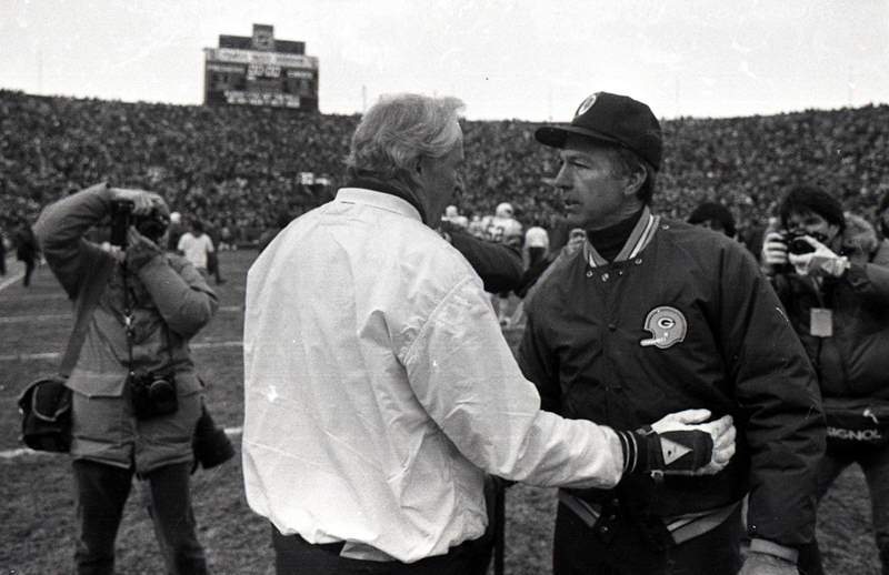 The Wearing Of the Green (and Gold): 1983 Photo Gallery - Packers v ...
