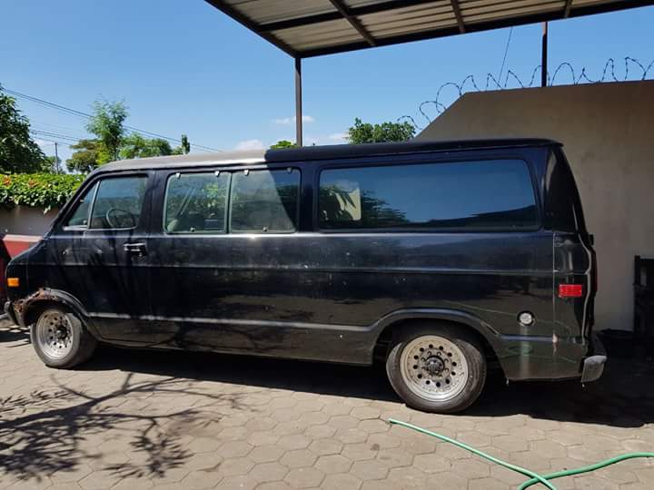 For sale Dodge RAM Luxury Big Van 1970 Built Up Full Paper - LAPAK ...