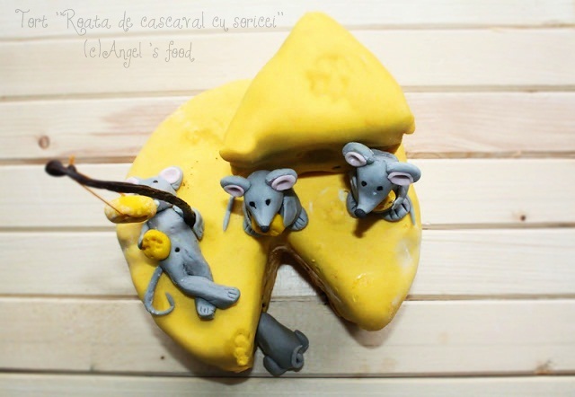 Angel's food: Tort ''Roata de cascaval cu soricei''