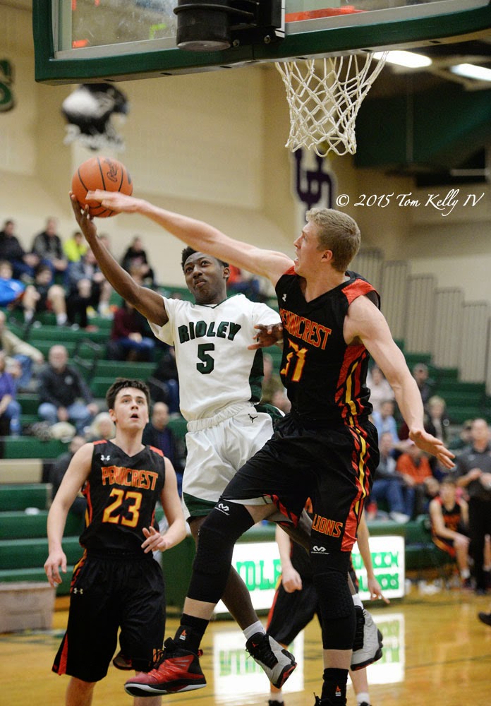 Tom Kelly IV - Recent Works: Ridley vs Penncrest boys basketball