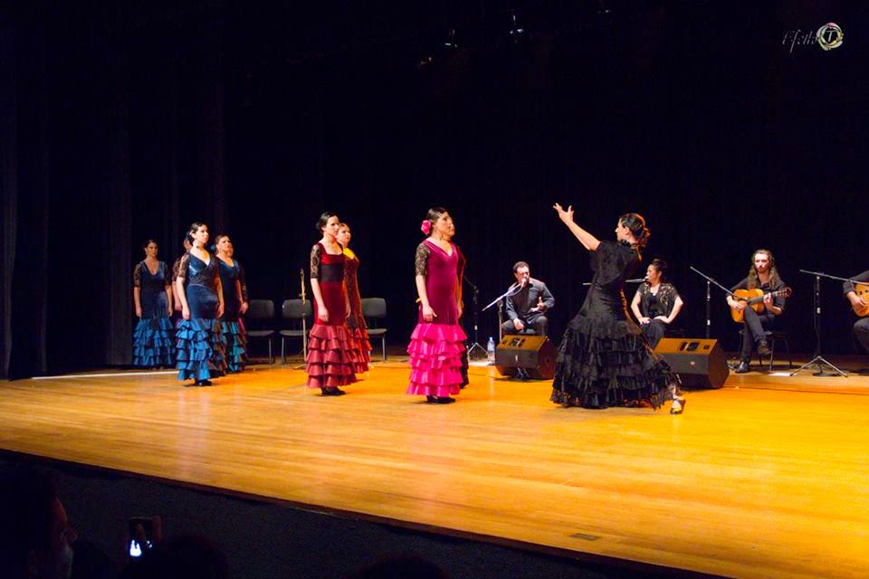 Flama Arte Flamenca: Angel Reyes: uma essência genuína