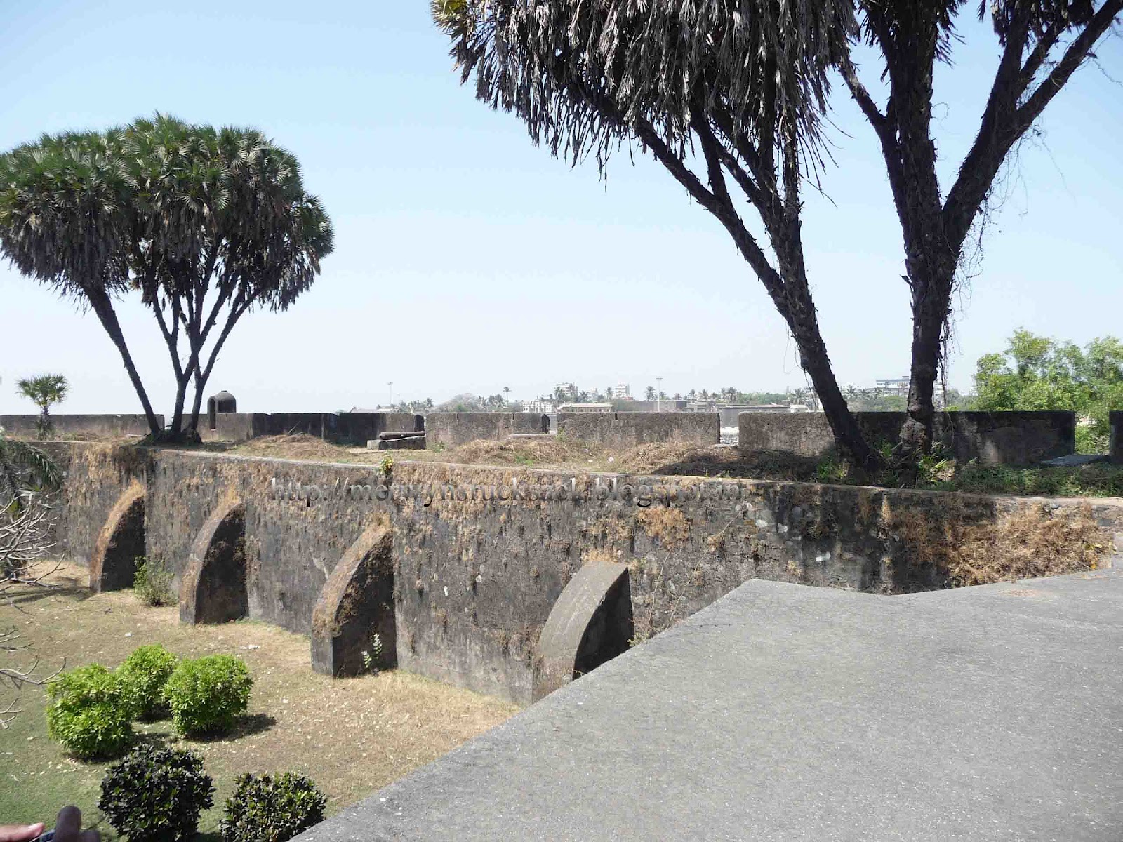 Fort of Moti Daman | The journey of a thousand miles begins with one step