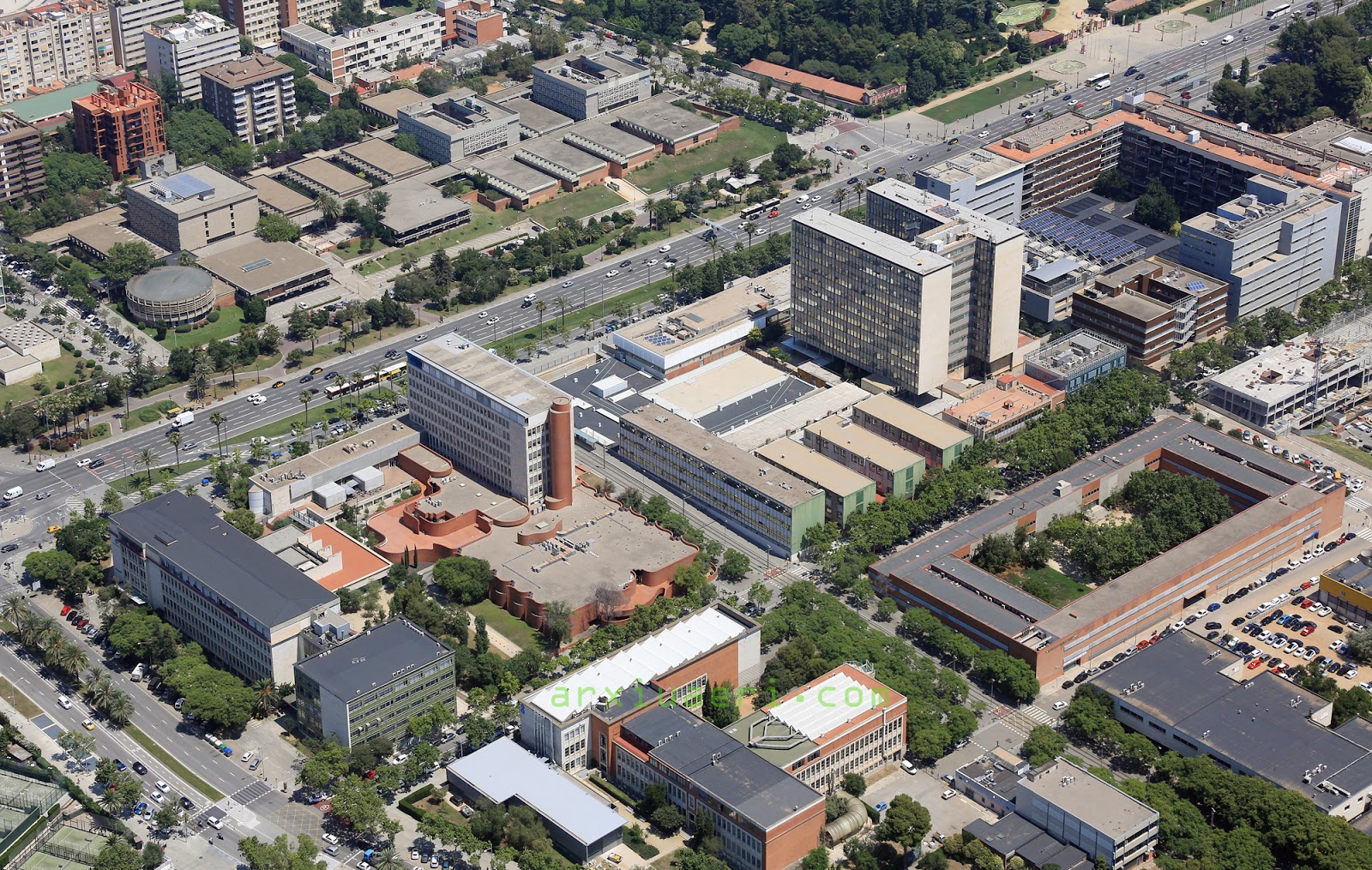 Pasión por la fotografía aérea: VOL UNIVERSITAT POLITÈCNICA DE ...