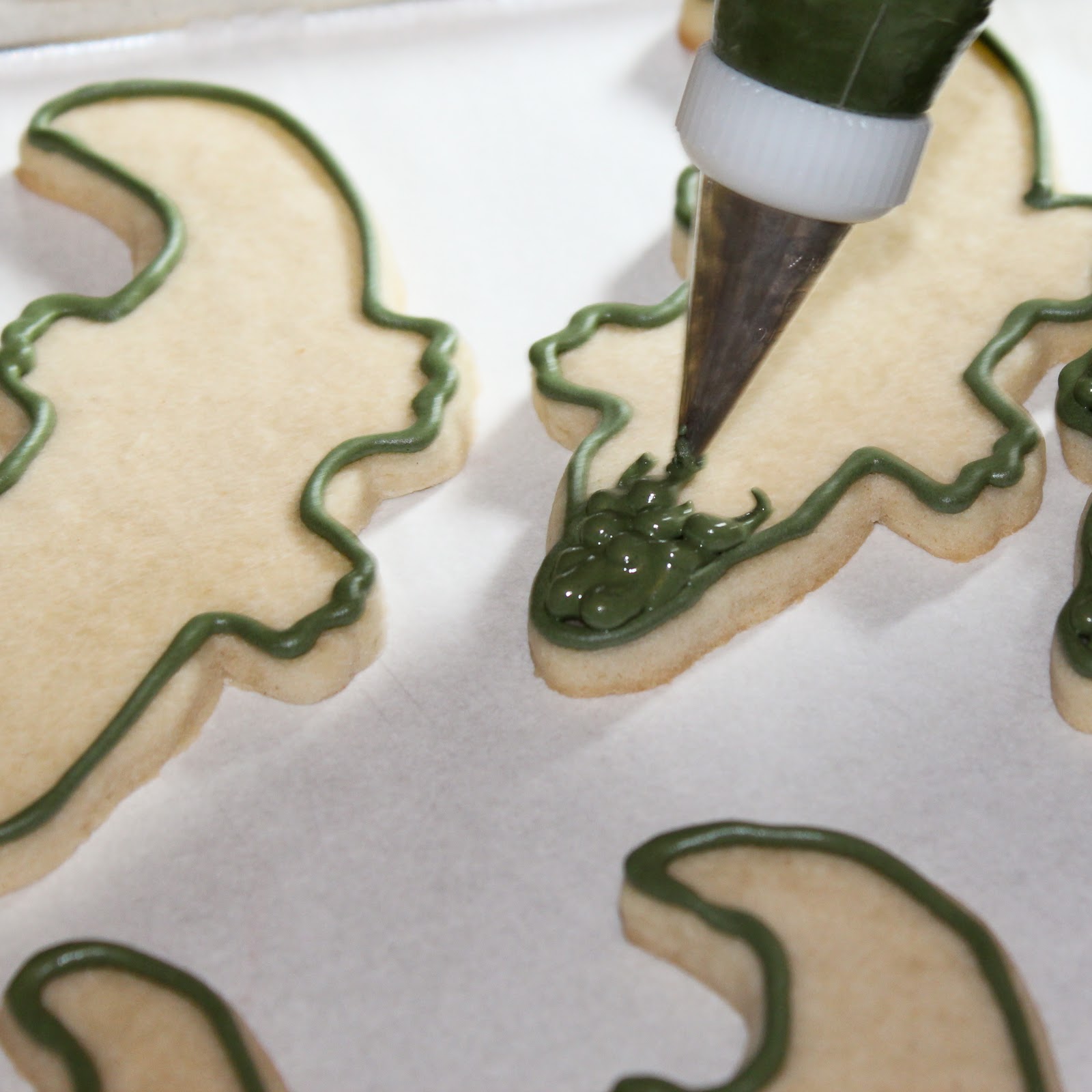 Baking in Heels: Crocodile Cookies