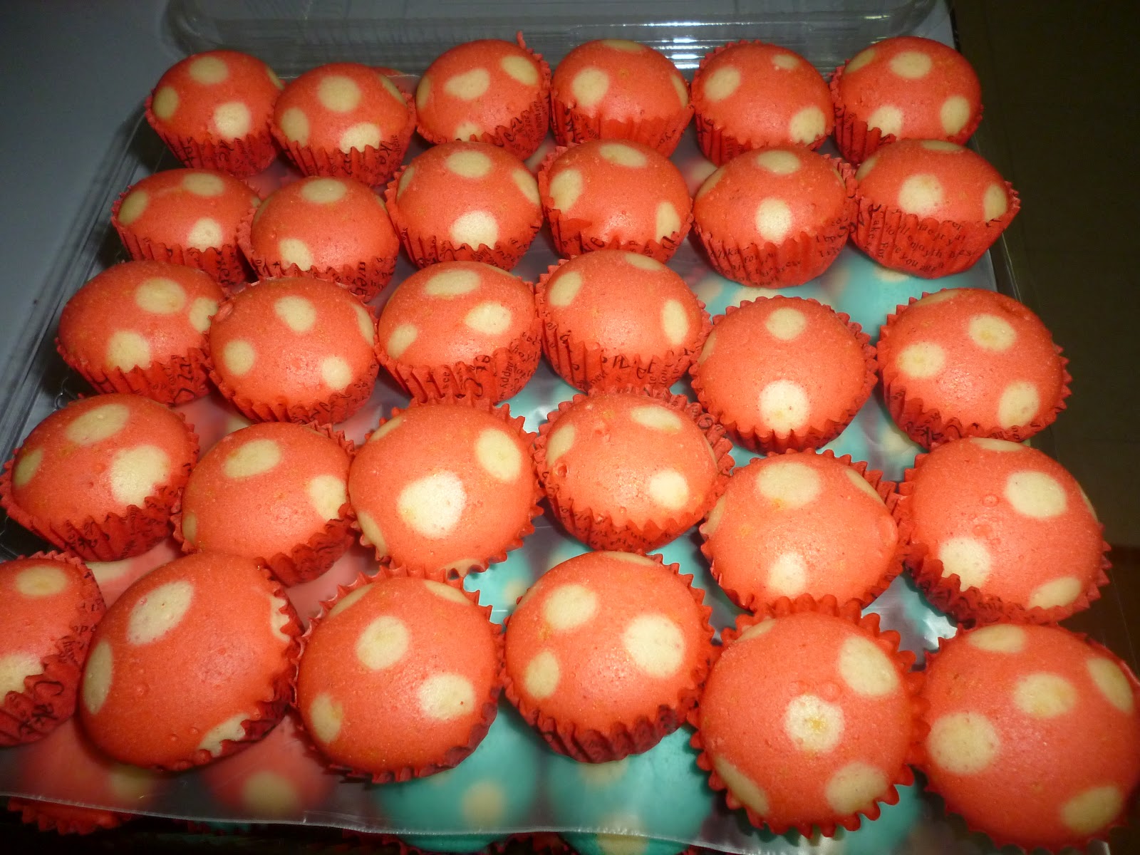 Azam Fnaa bakery : Apam polkadot