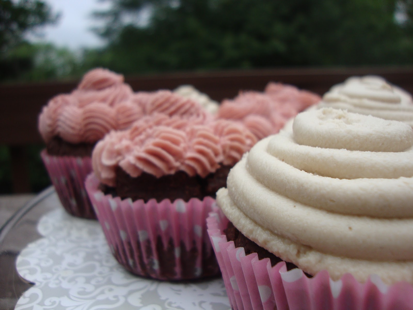 a poet's kitchen: All Natural Food Dyes Made @ Home: Pink