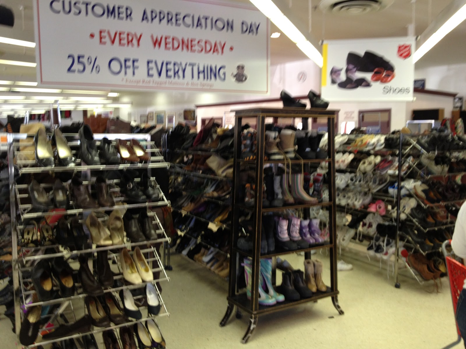 Everyday Life with TISH! : Thrifty Broads (DMV Style)