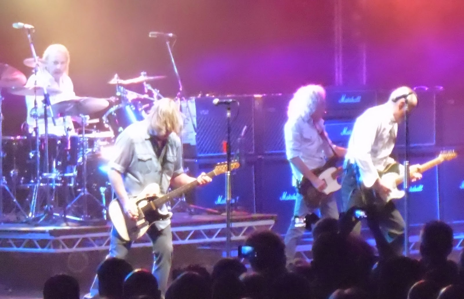 Dark Lörd of Barnet: 28/3/2014 Status Quo @ Hammersmith Odeon